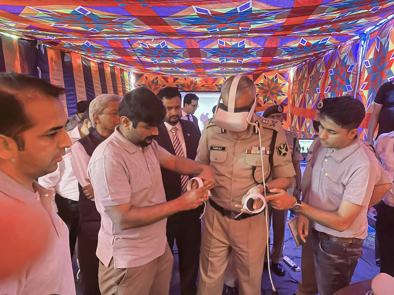 Tecknotrove showcases weapon firing training simulators to The Border ...